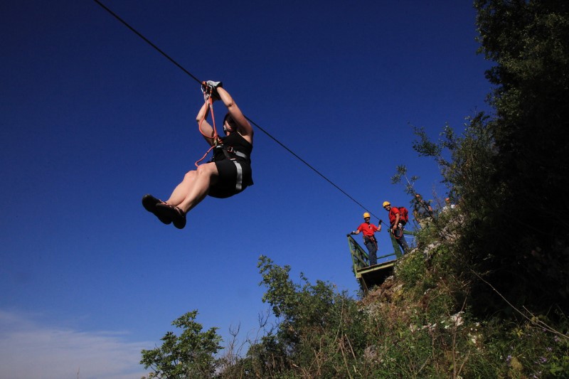 U Hrvatskoj najduži zip-line u Europi: Može se dostići brzina od 100 km/h
